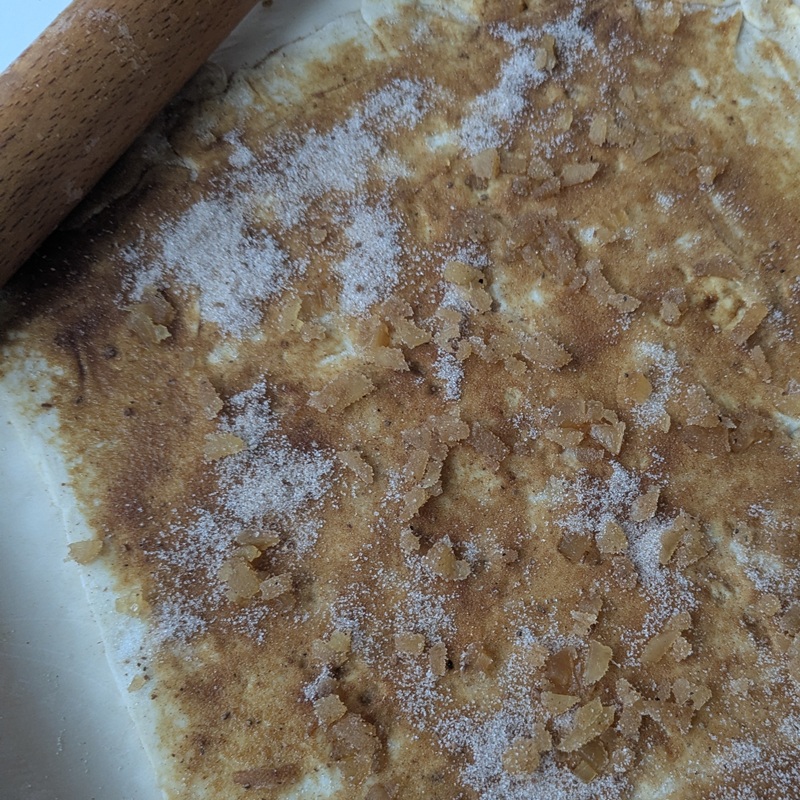 flat pastry with ginger – The Fuzzy Artichoke